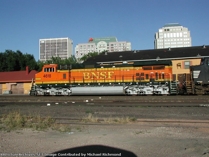 BNSF 4618